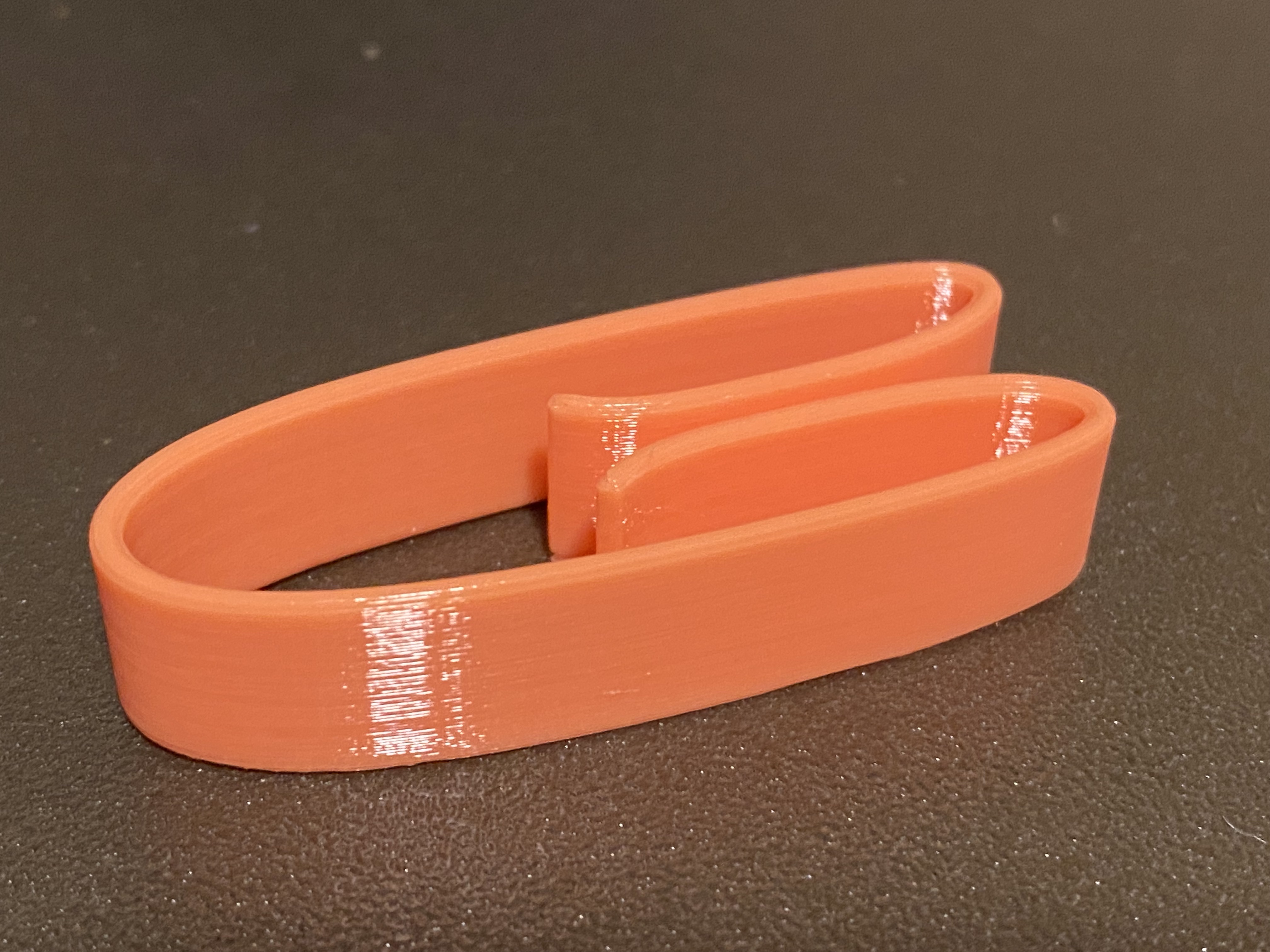 (Very) Basic clip by Mikel | Download free STL model | Printables.com
