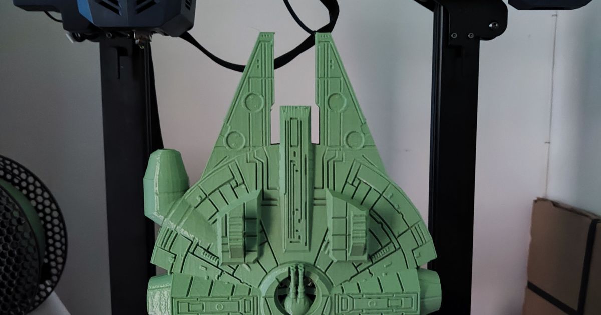 Falcon stand by Rolandir | Download free STL model | Printables.com