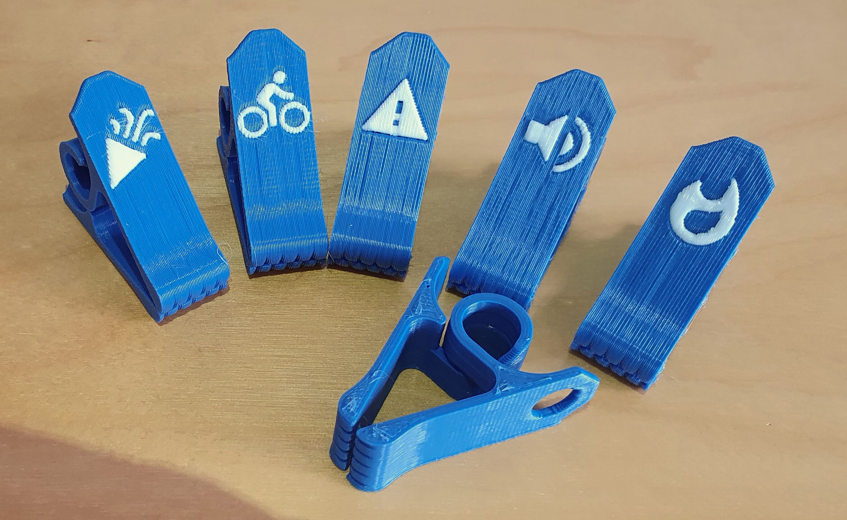 Icon(ic) Bag Clips by schl3nk3 | Download free STL model | Printables.com