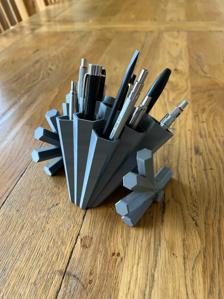 Pen Holder by DragonRR | Download free STL model | Printables.com