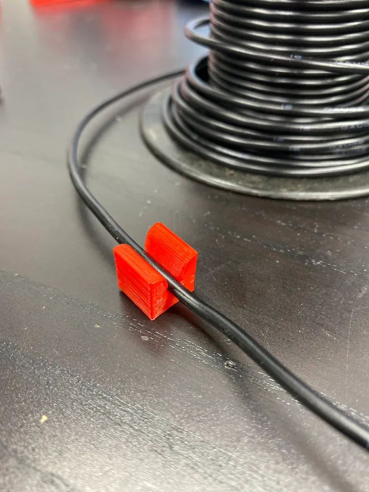 Wire mounts by Kurtis | Download free STL model | Printables.com