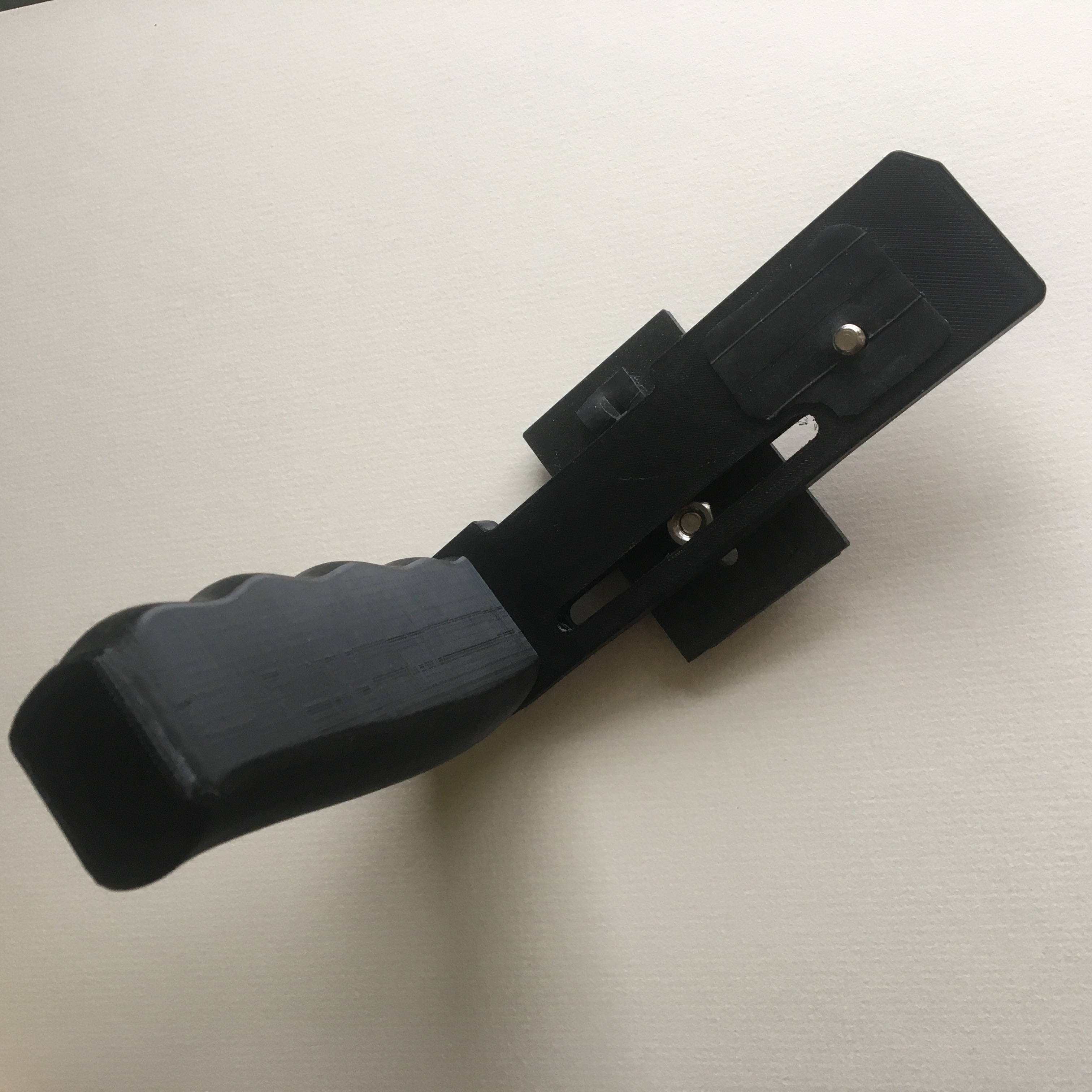 DSLR Baseplate and Grip (Ergonomic Version) by paul020559 | Download ...