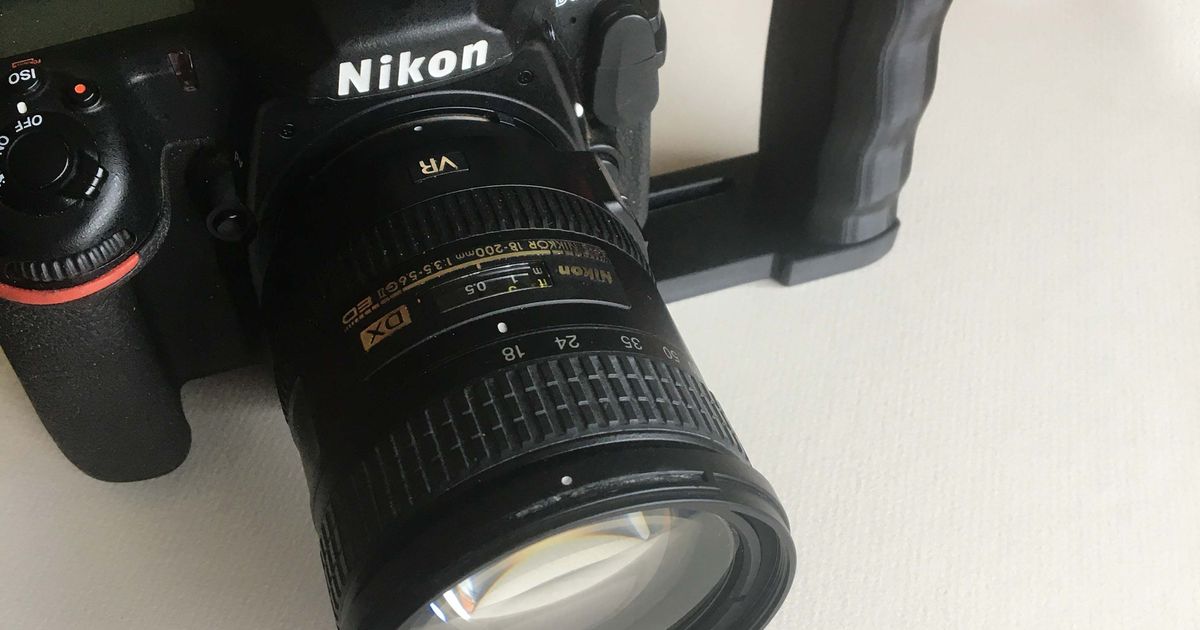 DSLR Baseplate and Grip (Ergonomic Version) by paul020559 | Download ...