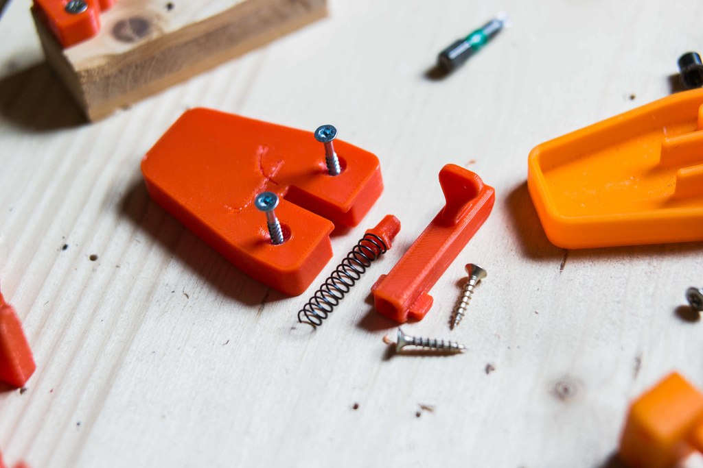 Spring latch sliding door bolt lock: rubber band, metal spring, 3D ...