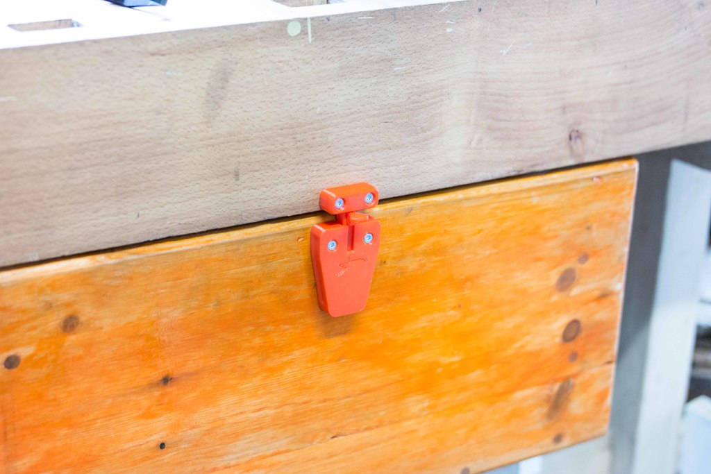 Spring latch sliding door bolt lock: rubber band, metal spring, 3D ...