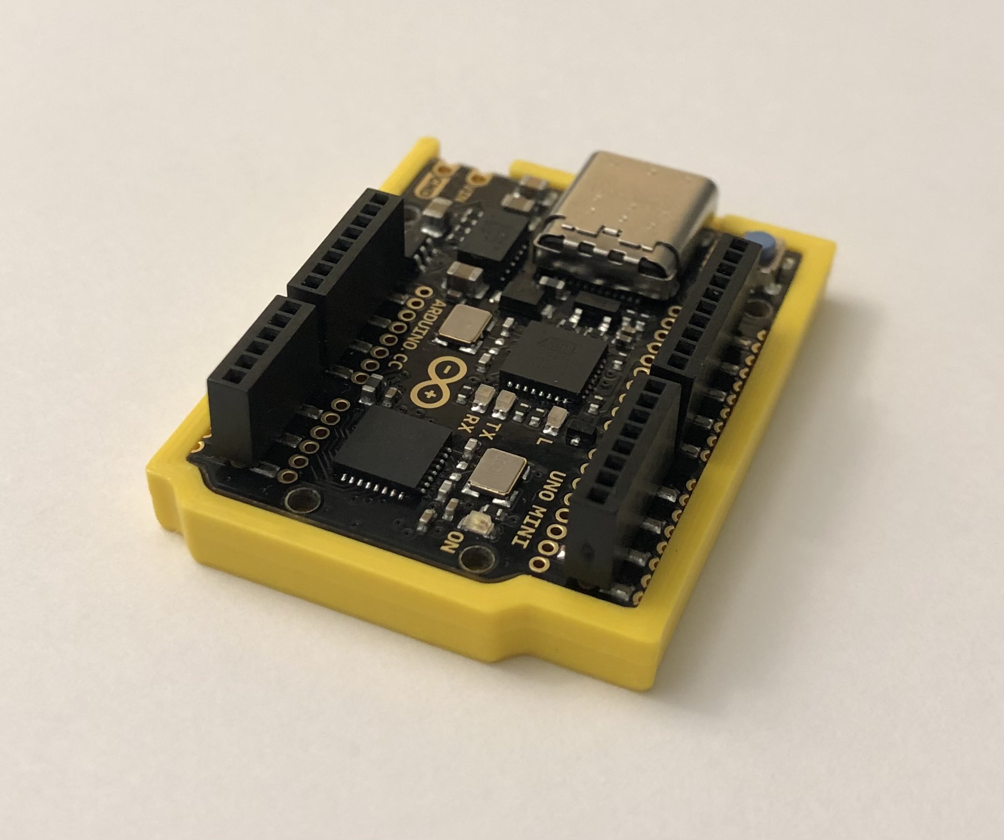 Arduino UNO Mini Limited Edition Holder by phainesthai | Download free ...