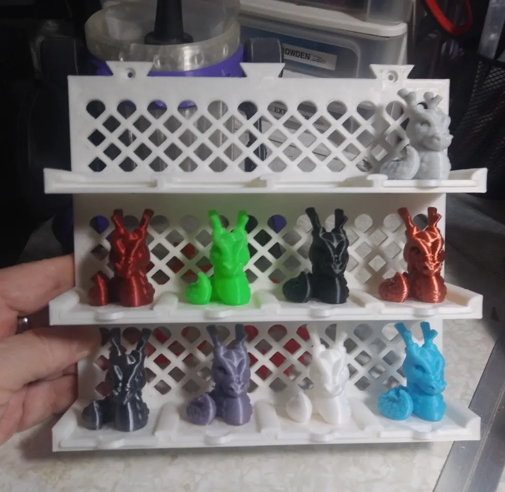 Cali-Dragon display w/color swatch by mszoomy | Download free STL model ...