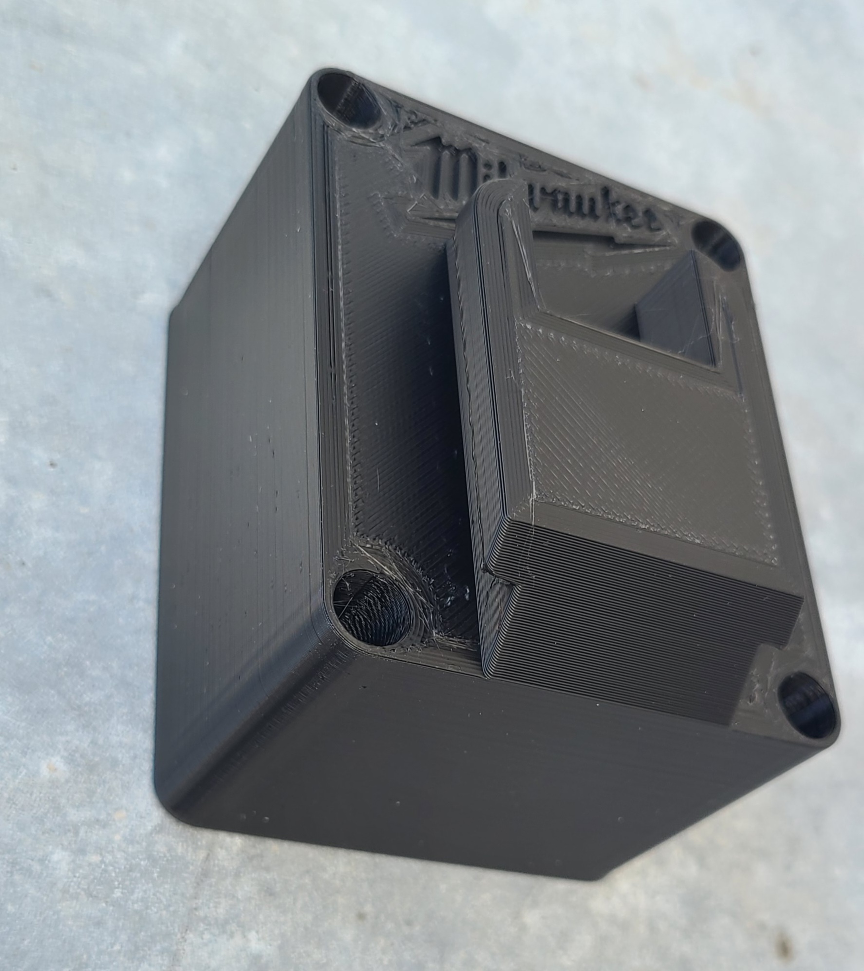 Milwaukee M18 tool holder (circular saw) by Daniel Rossong | Download ...