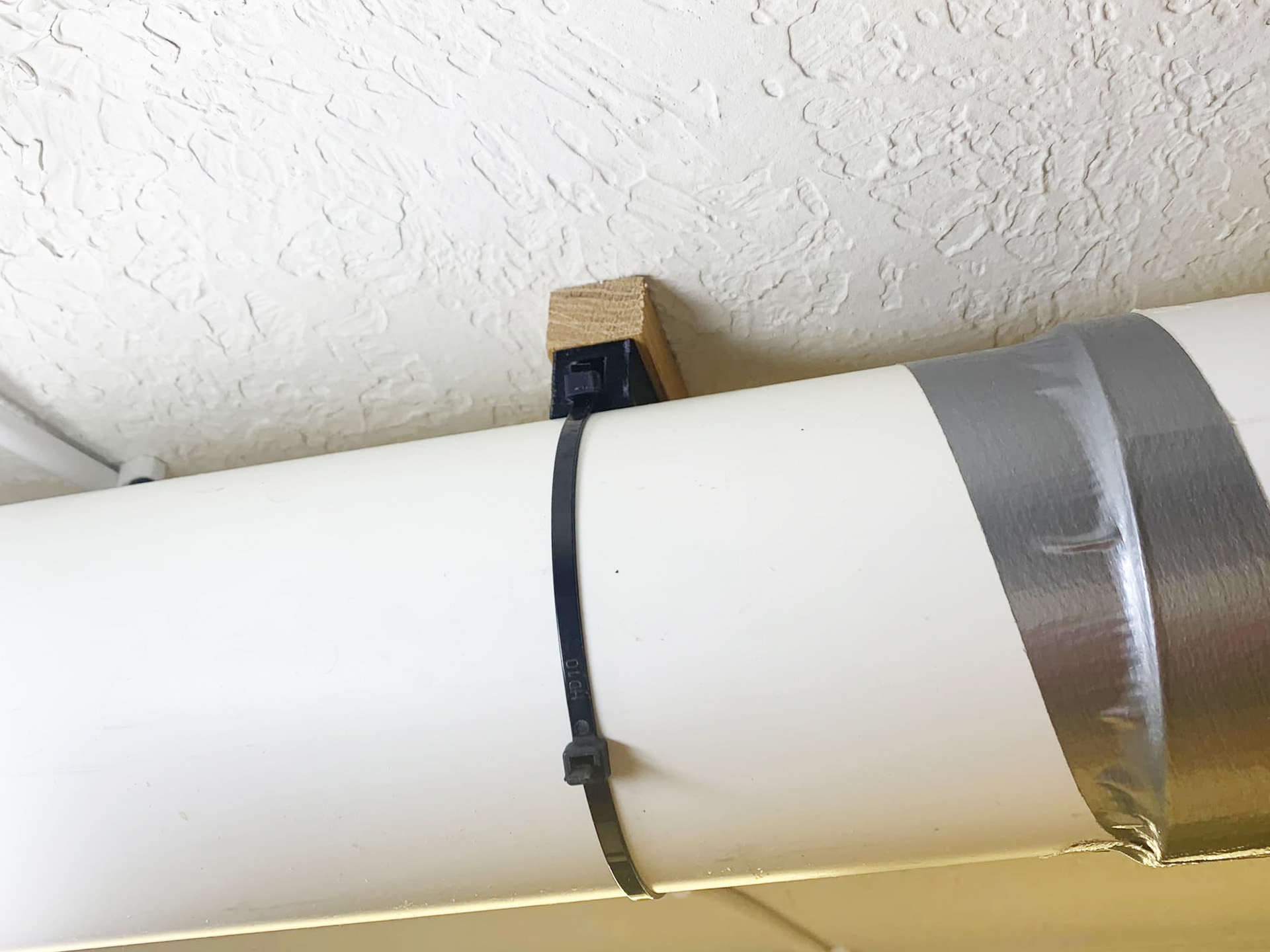 Zip Tie Ceiling/Wall Hanger for 4" PVC Pipe (v1.1) by Doug Joseph ...