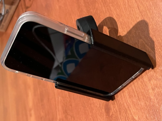 Phone Mount/Holder (Fusion360 parametric) by davet | Download free STL ...