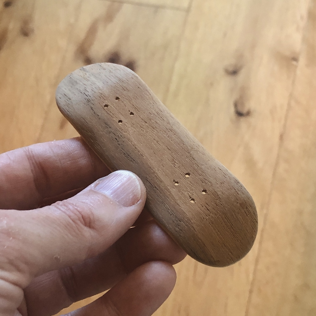 Yet Another Fingerboard (Boards, Moulds, Shapers, Wheel Nut) par acfs ...