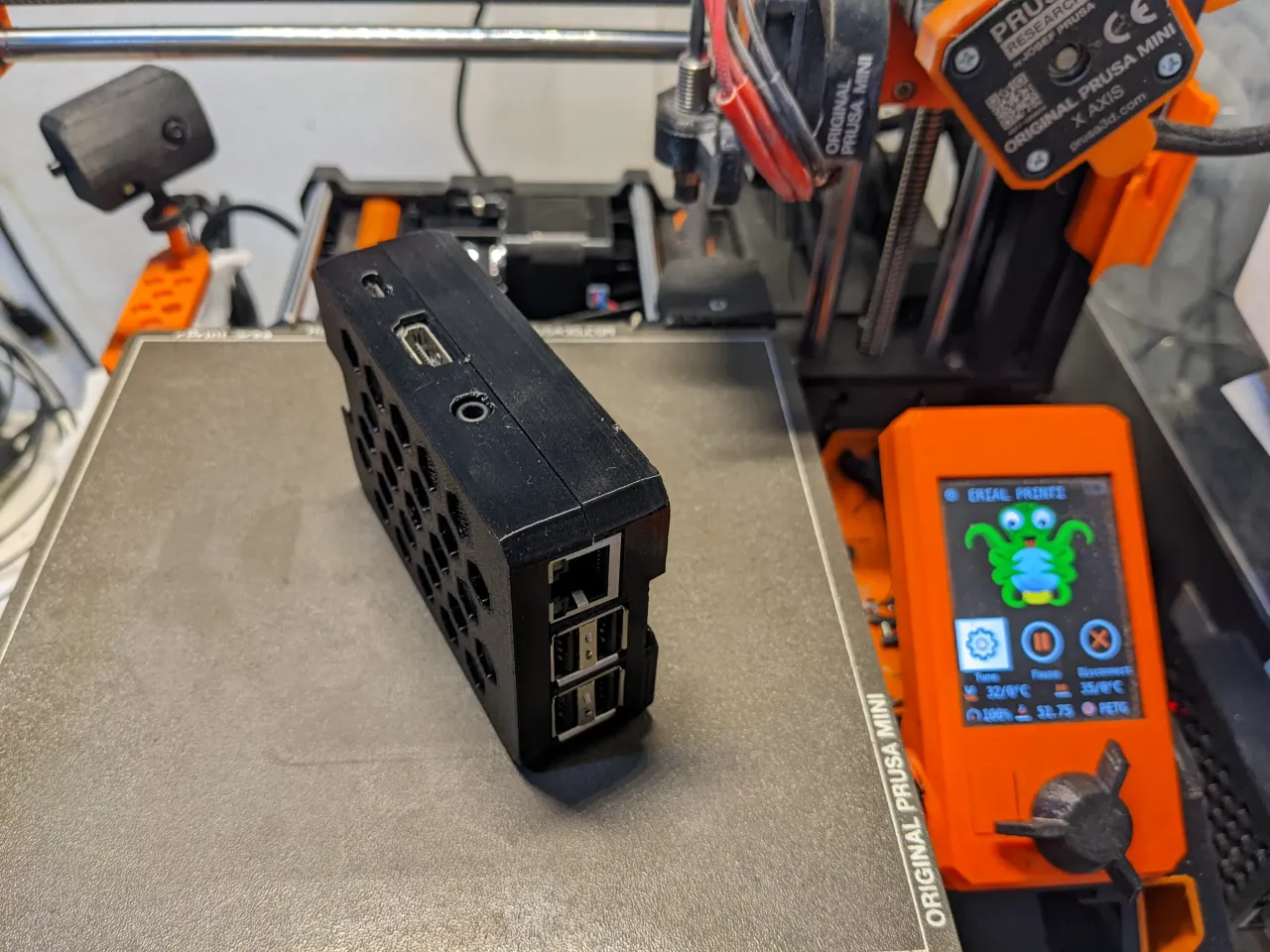 Prusa Mini Raspberry Pi 3 case and mount [remix] by joeltron | Download ...