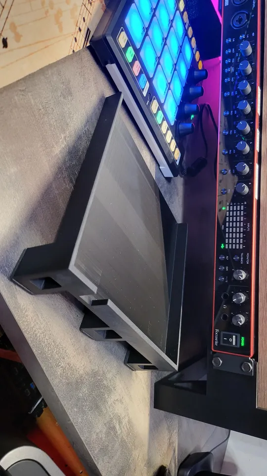 Presonus Atom Stand by Gordon | Download free STL model | Printables.com