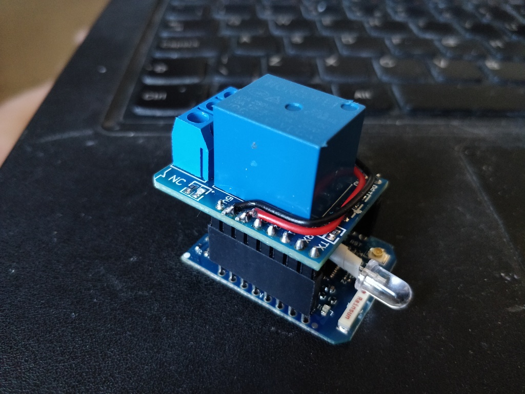 Wemos D1 Mini Relay Case by beerman | Download free STL model ...