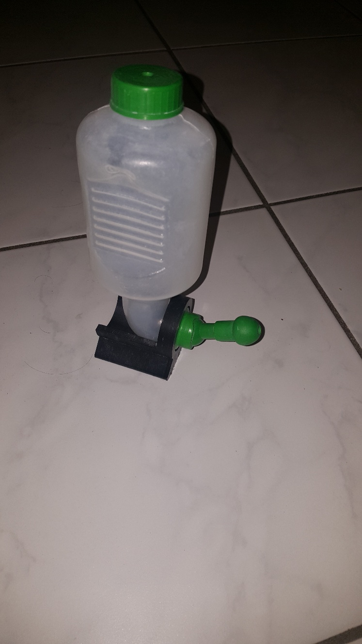 stand for nose flushing bottle by Frank | Download free STL model ...