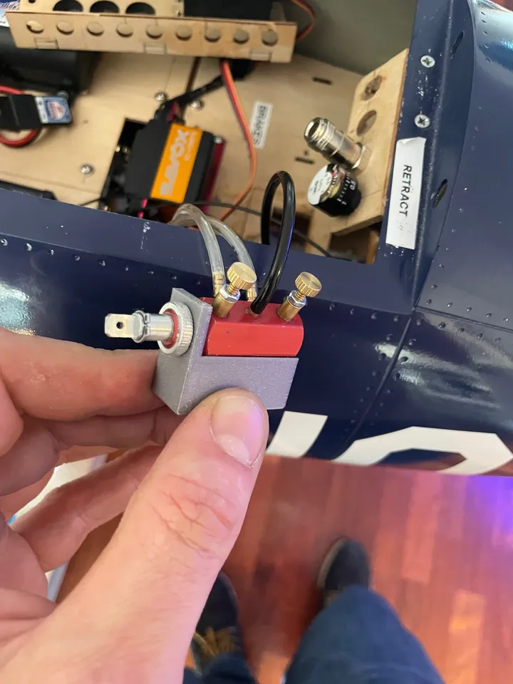 Mount for Robart Retract valve by Leif | Download free STL model ...