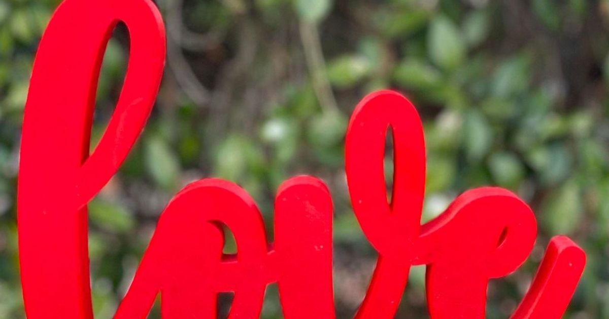 Love Sign by Chipped Builds || Ashley | Download free STL model ...