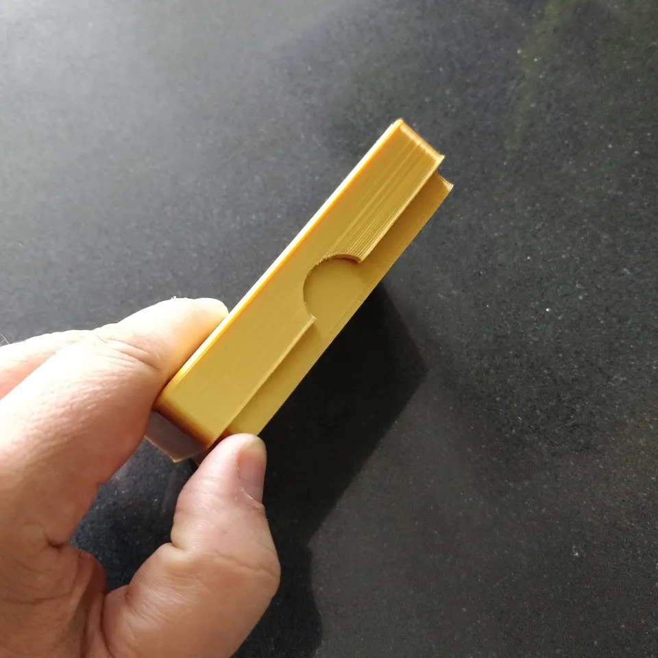 Simple Playing Cards Box by TheCraftyMaker | Download free STL model ...