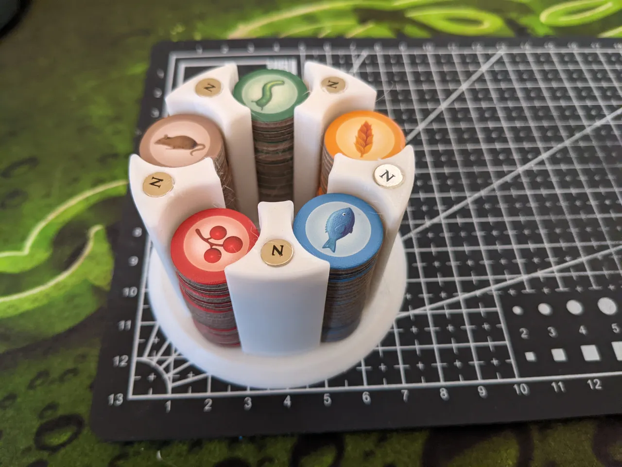 Wingspan Food Token Holder by Expartan | Download free STL model ...