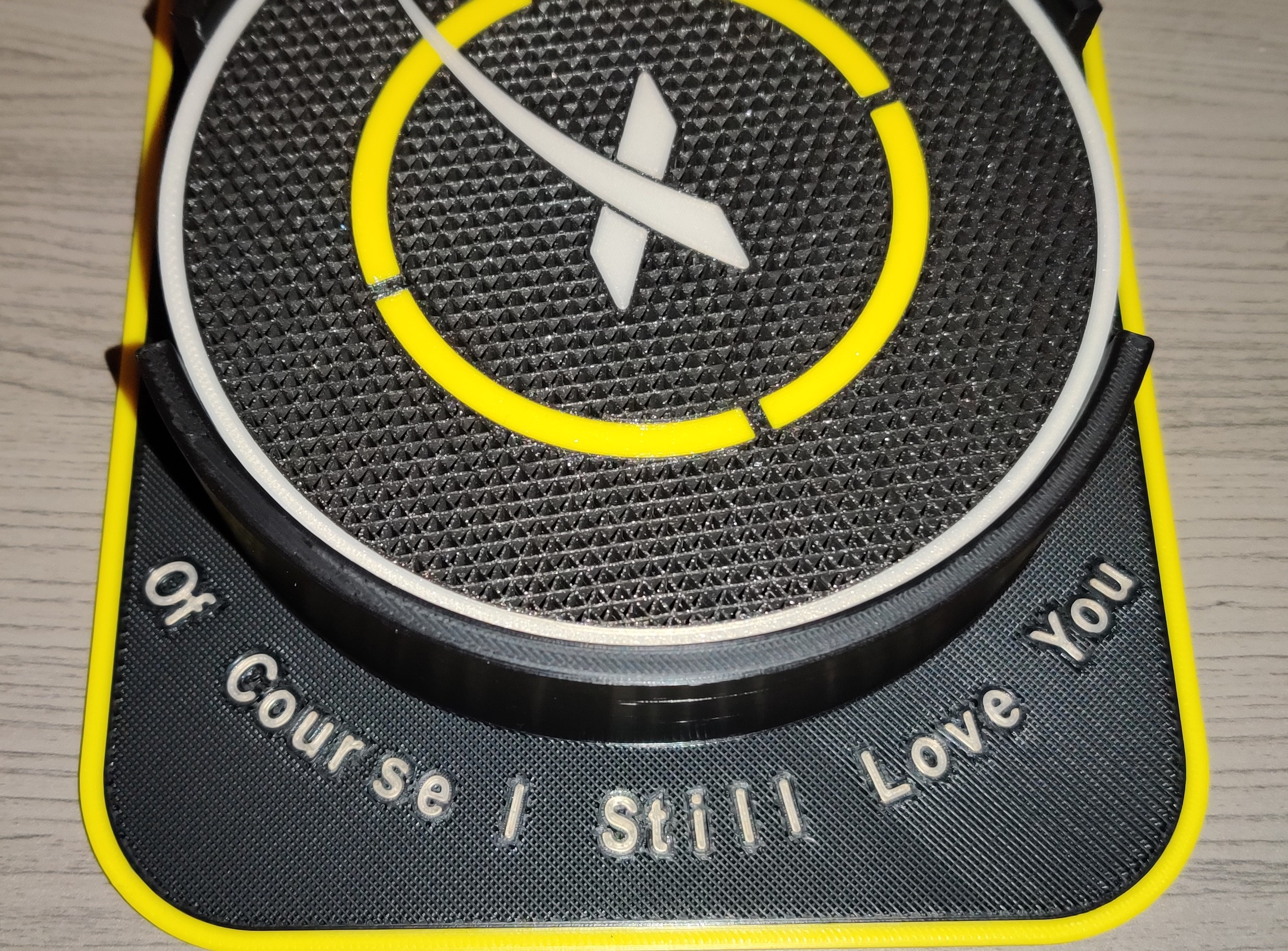 SpaceX landing pads holder von Tom Mullebrouck | Kostenloses STL-Modell ...