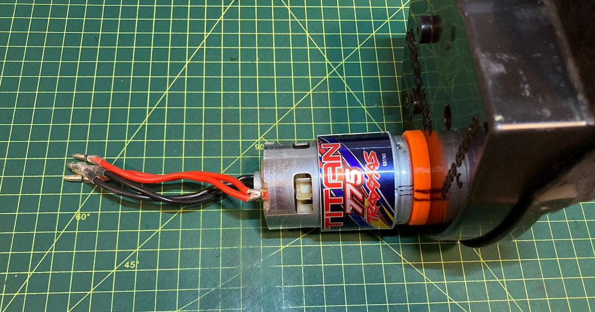 PowerWheels R7 Gearbox 775 Motor Adapters by Dirk | Download free STL ...