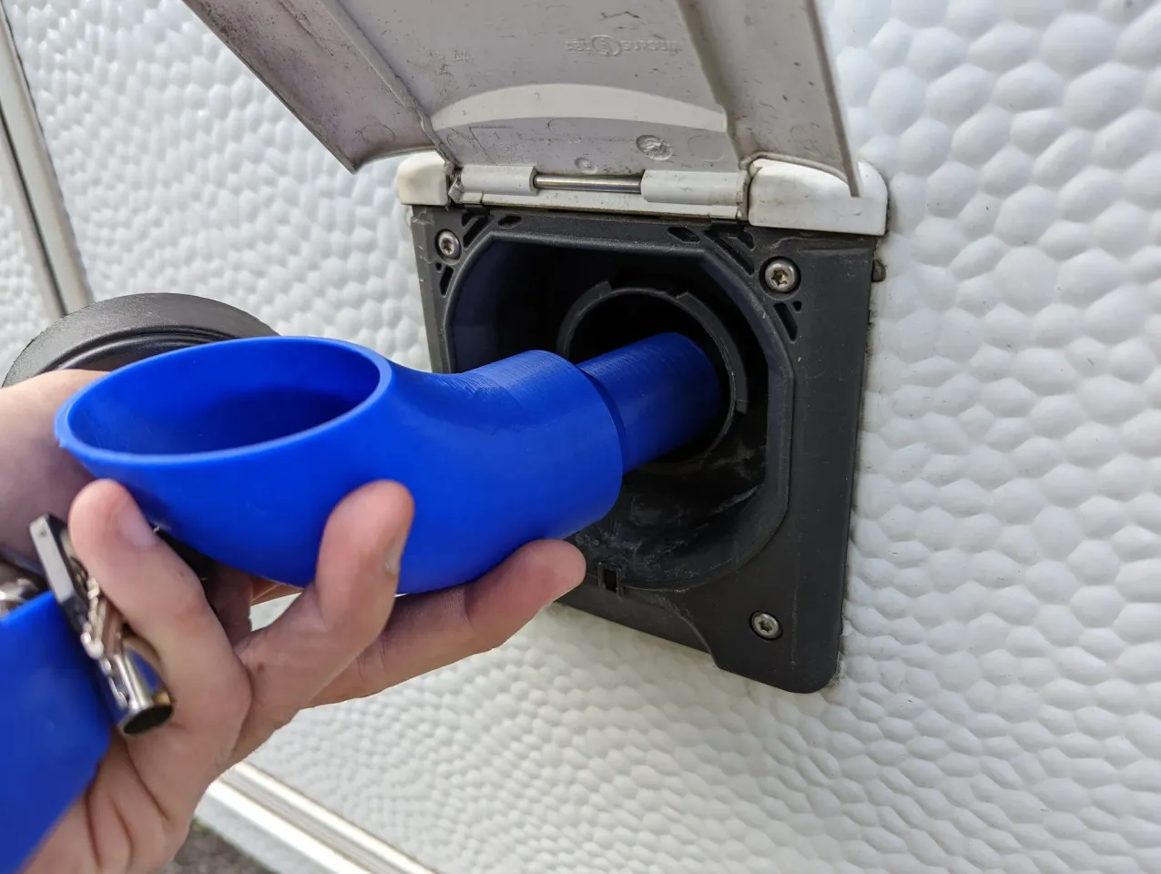 Caravan water hopper | Funnel tube by HerrRiebmann | Download free STL ...