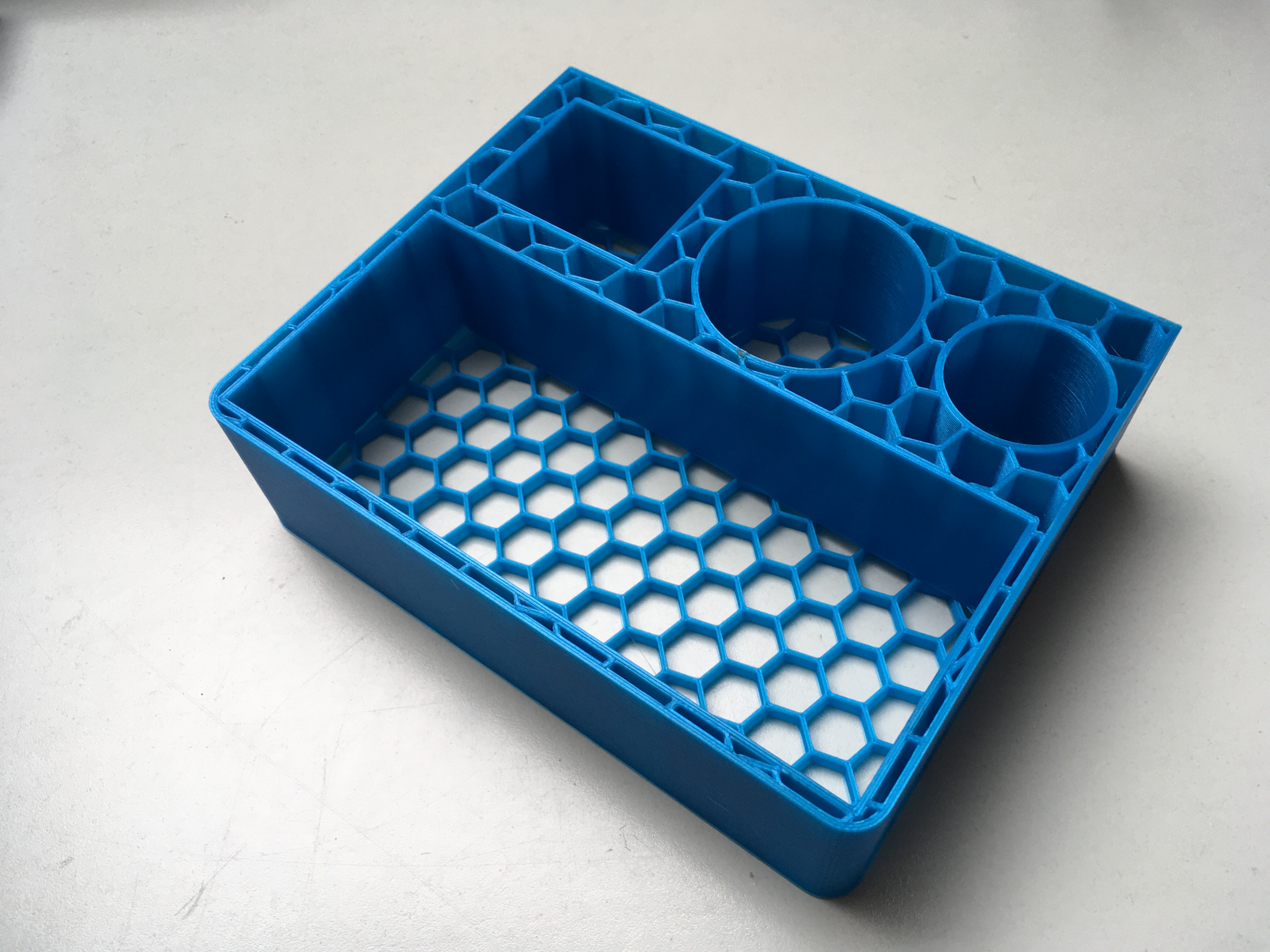 3D printer parts and tools tray ; organizer !easily customizable! by ...