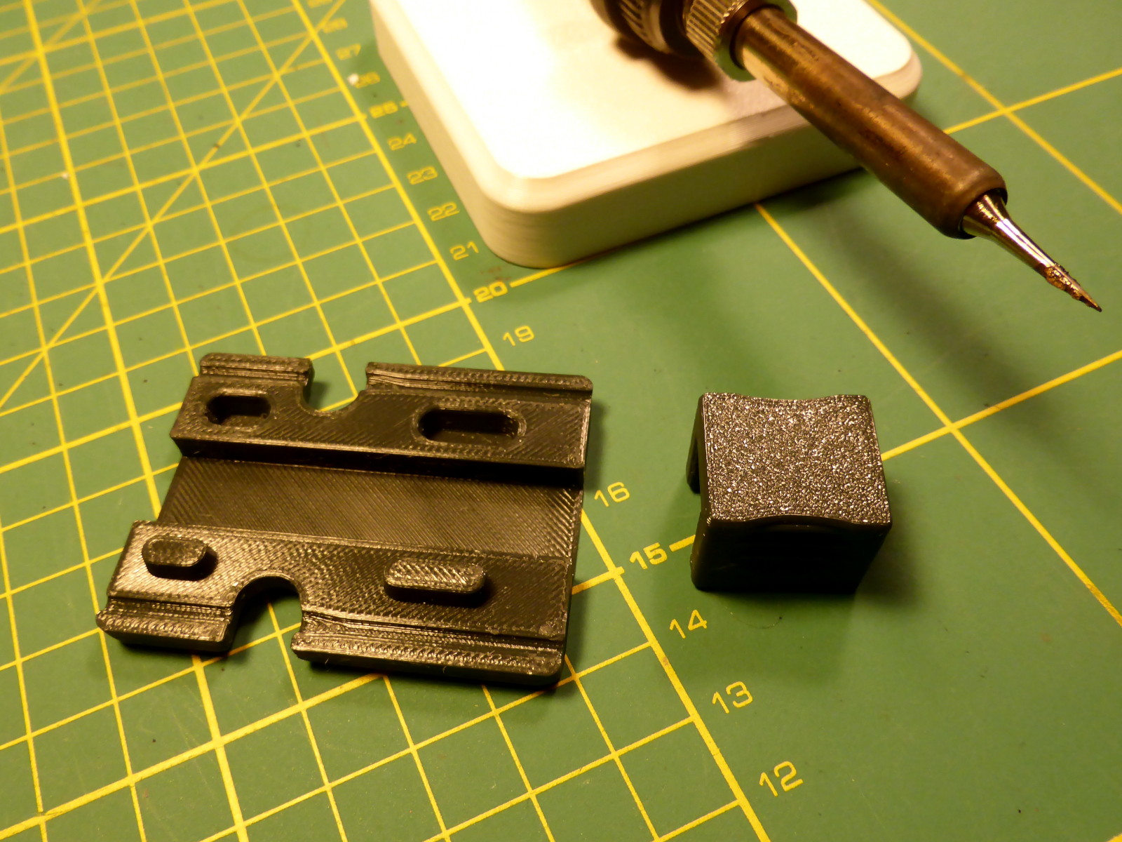 Filament Splicing Jig (Remix) by Area51 | Download free STL model ...