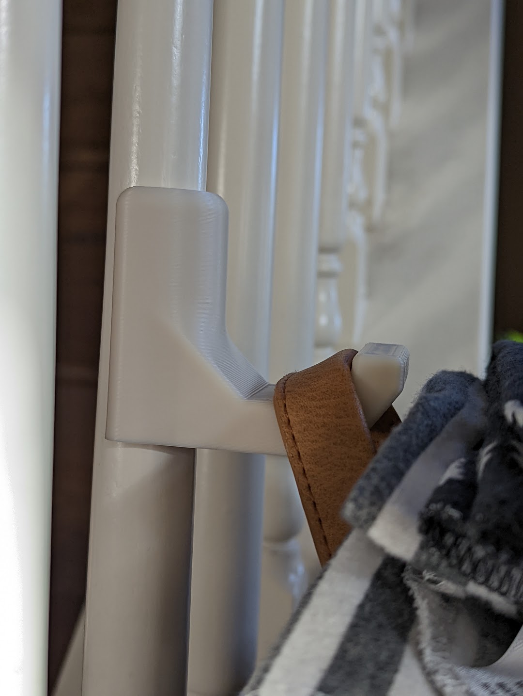 Stair Banister Hook by Alex | Download free STL model | Printables.com