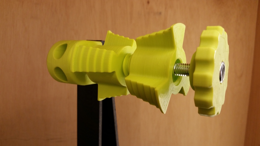 Spool Holder-Lulzbot Mini by Chuck | Download free STL model ...