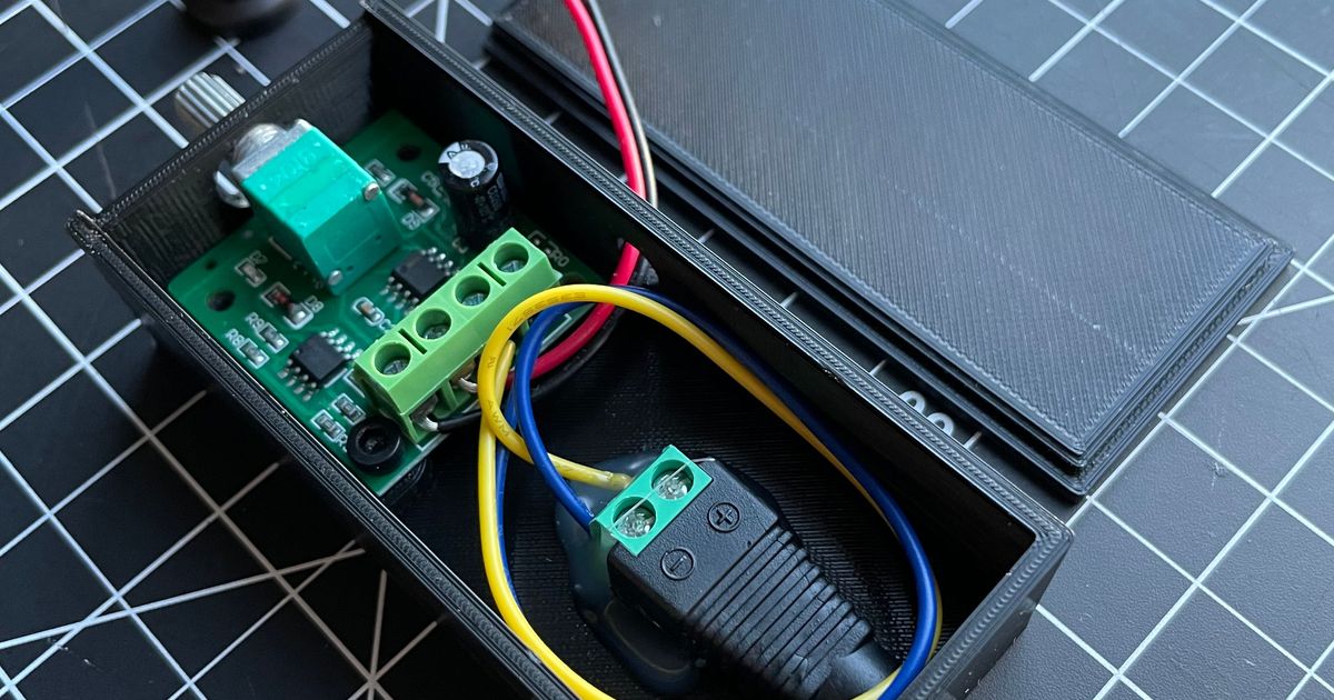 Fan control box for “HEPA Filter for 3D Printer” by RIP_Plo-Koon ...