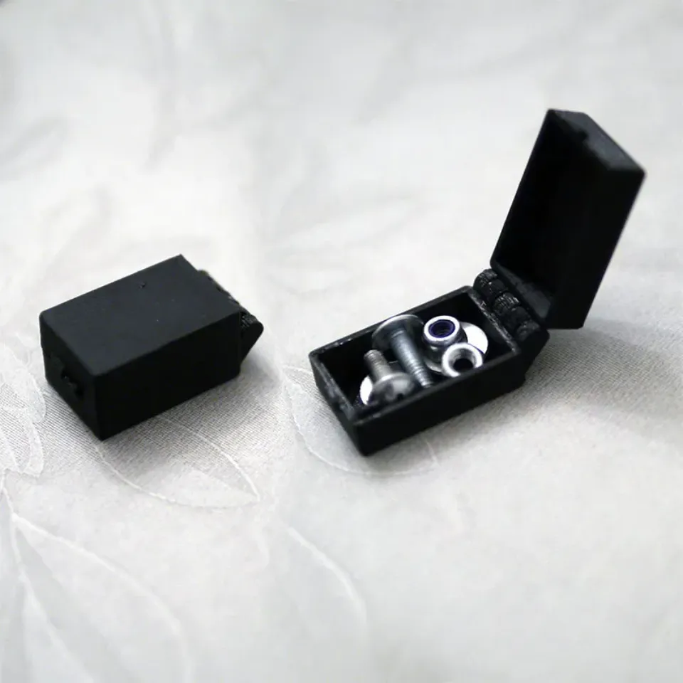 Parametric Hinged Latch Box by dstarke | Download free STL model ...