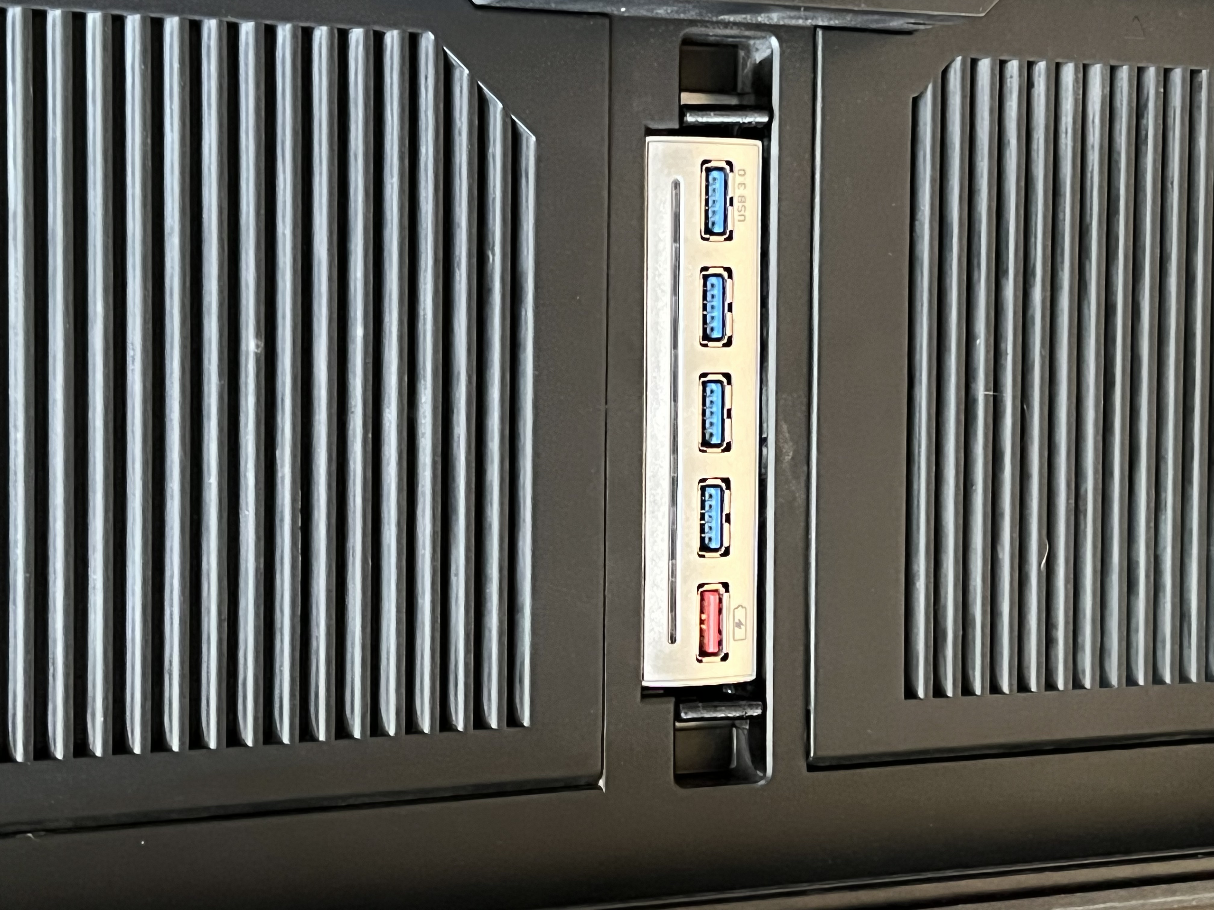 Schiene Floppy Schacht 2,5", Antec P182, Delock 61898 USB3 by Christian ...