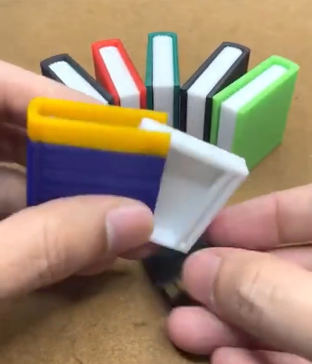 Mini Library SD card holder by Think ProBuild (Think3D) | Download free ...