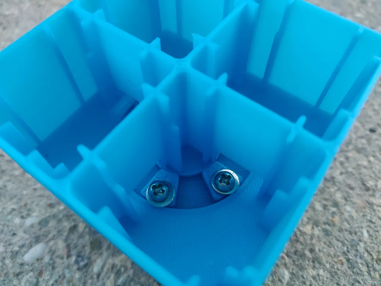 Rotating Block by Jens Willmer | Download free STL model | Printables.com