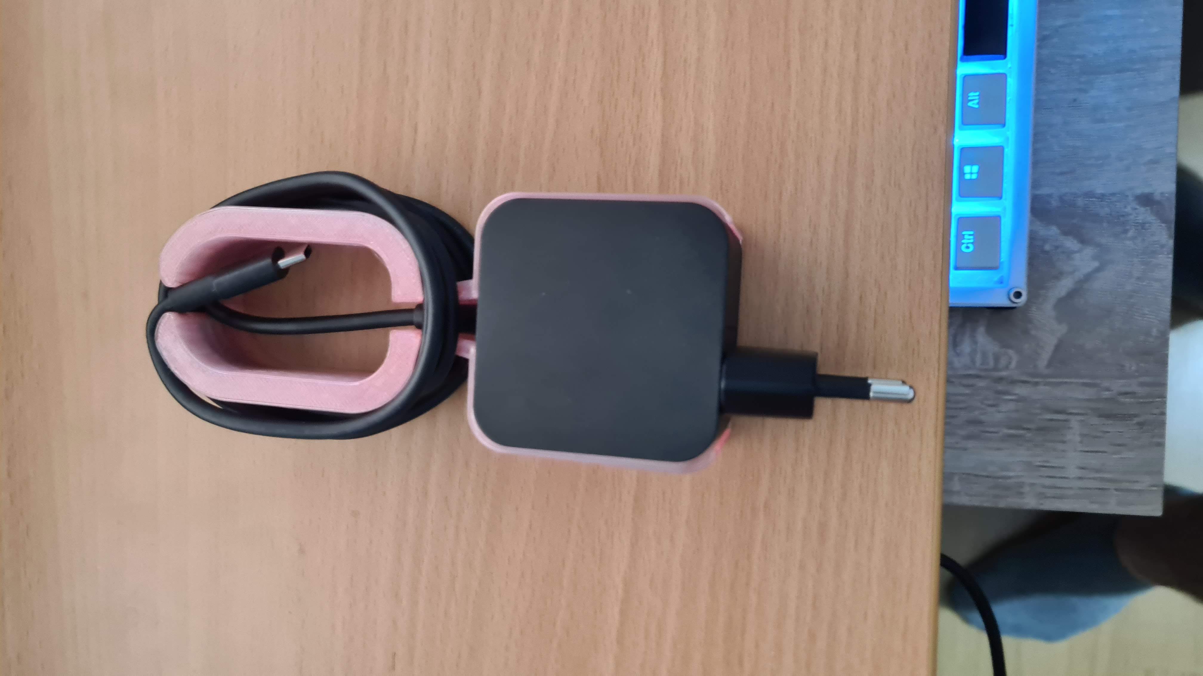 Steam deck charger organizer (EU) by David A. | Download free STL model ...