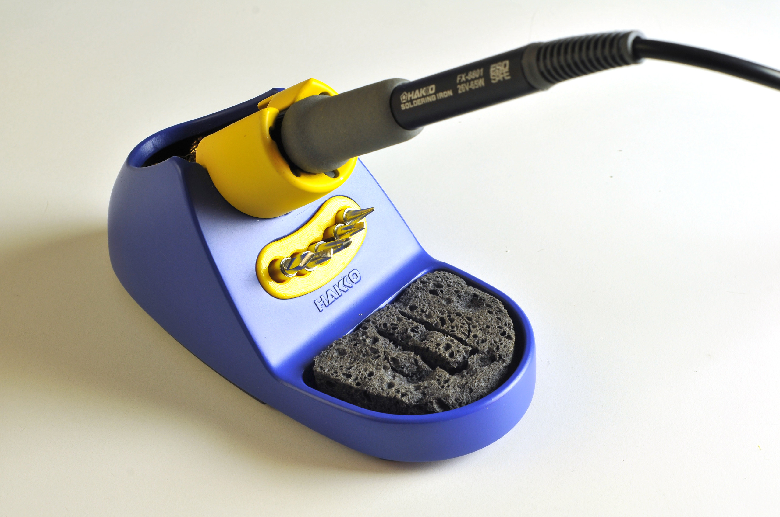 Hakko FX-888D magnetic tips holder by franpoli | Download free STL ...