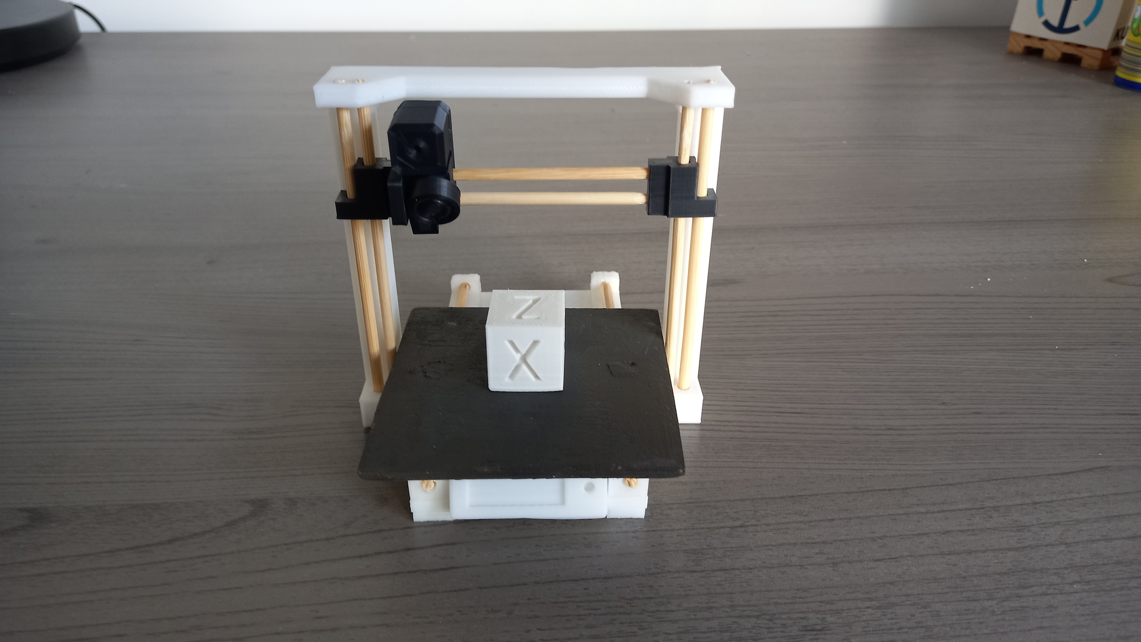 Mini 3D printer por Ctrl32 | Descargar modelo STL gratuito | Printables.com