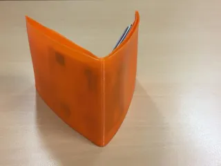 Flexible TPU Wallet with Coinpocket! (Print in Place) by 3DPrintNovesia ...