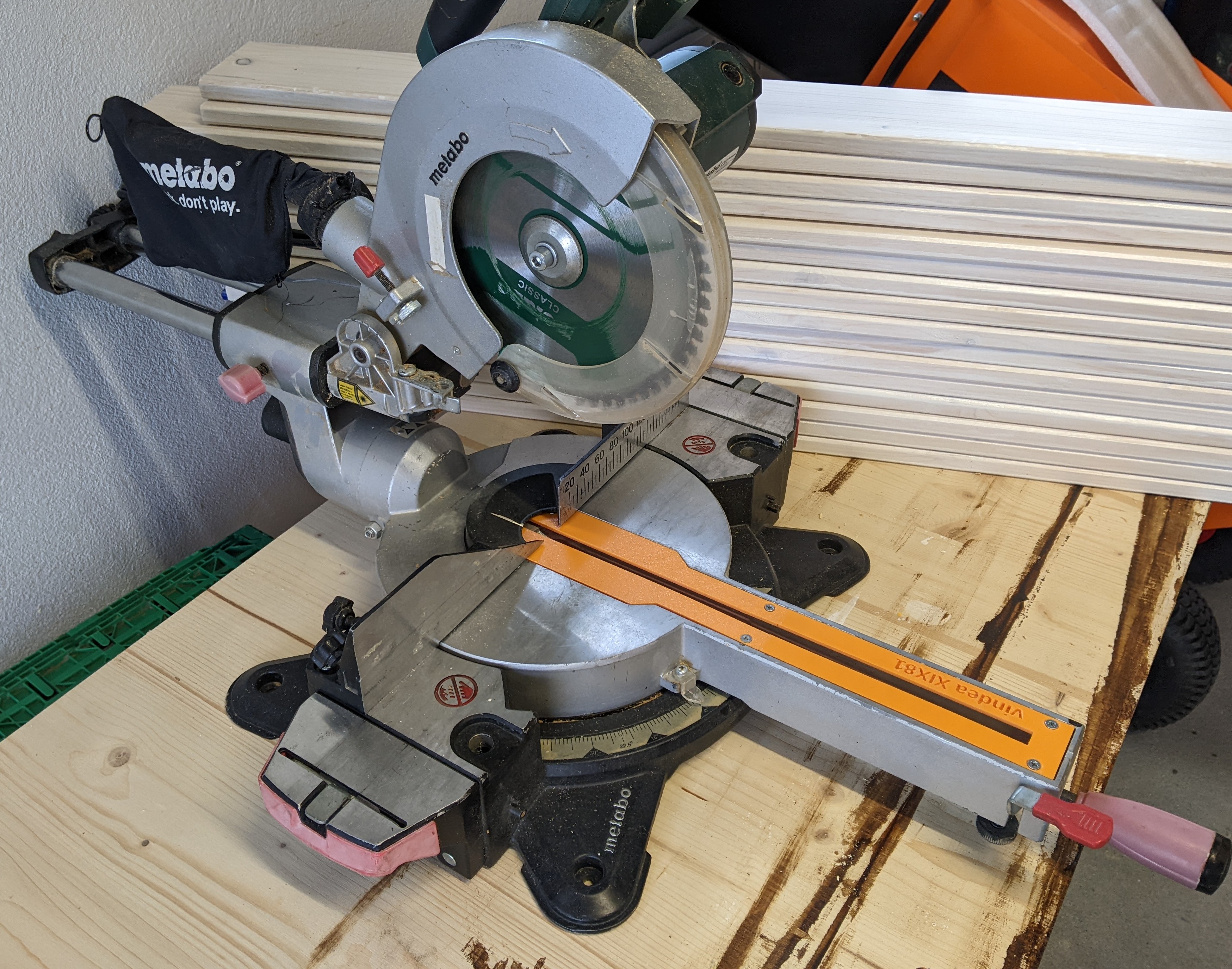Metabo: guide lame by Stobbart | Download free STL model | Printables.com