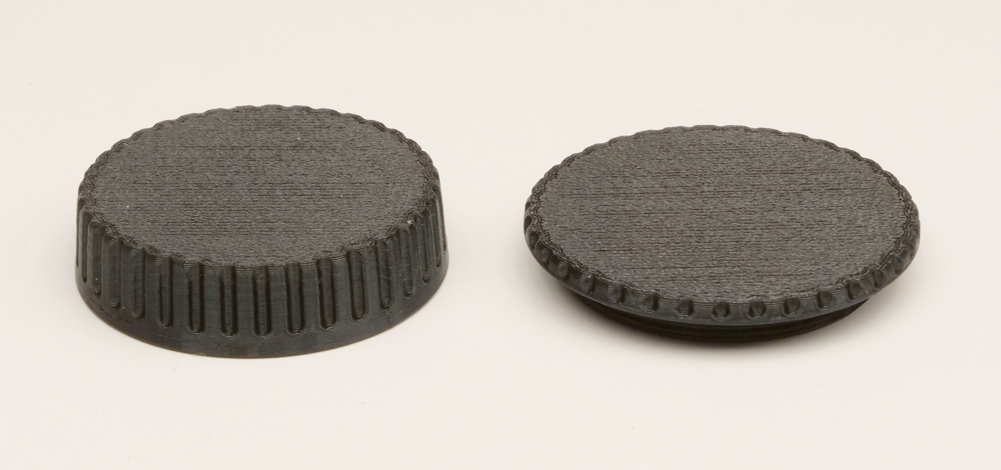 M42 Body & Lens cap by Elektronaut | Download free STL model ...