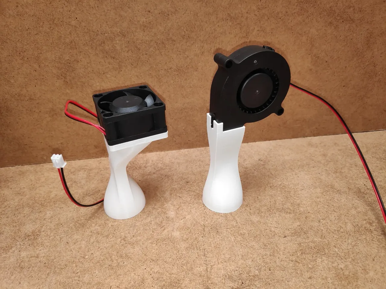 Airspeed Testing Ducts for Axial 4020 vs Blower 5015 fans (UNI-T UT363 ...
