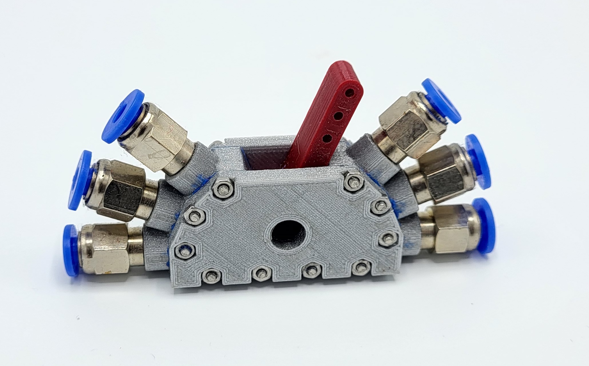 Pneumatic-mechanical 4/2-way valve by Vincent Groenhuis | Download free ...