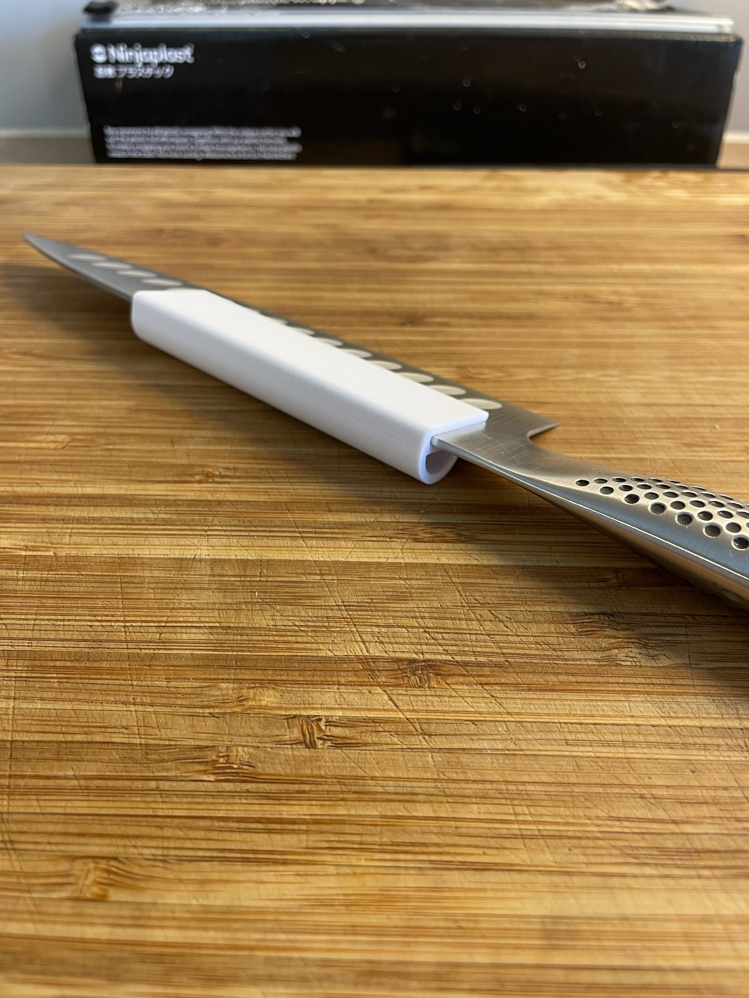 Knife angle guide by rikskeff | Download free STL model | Printables.com