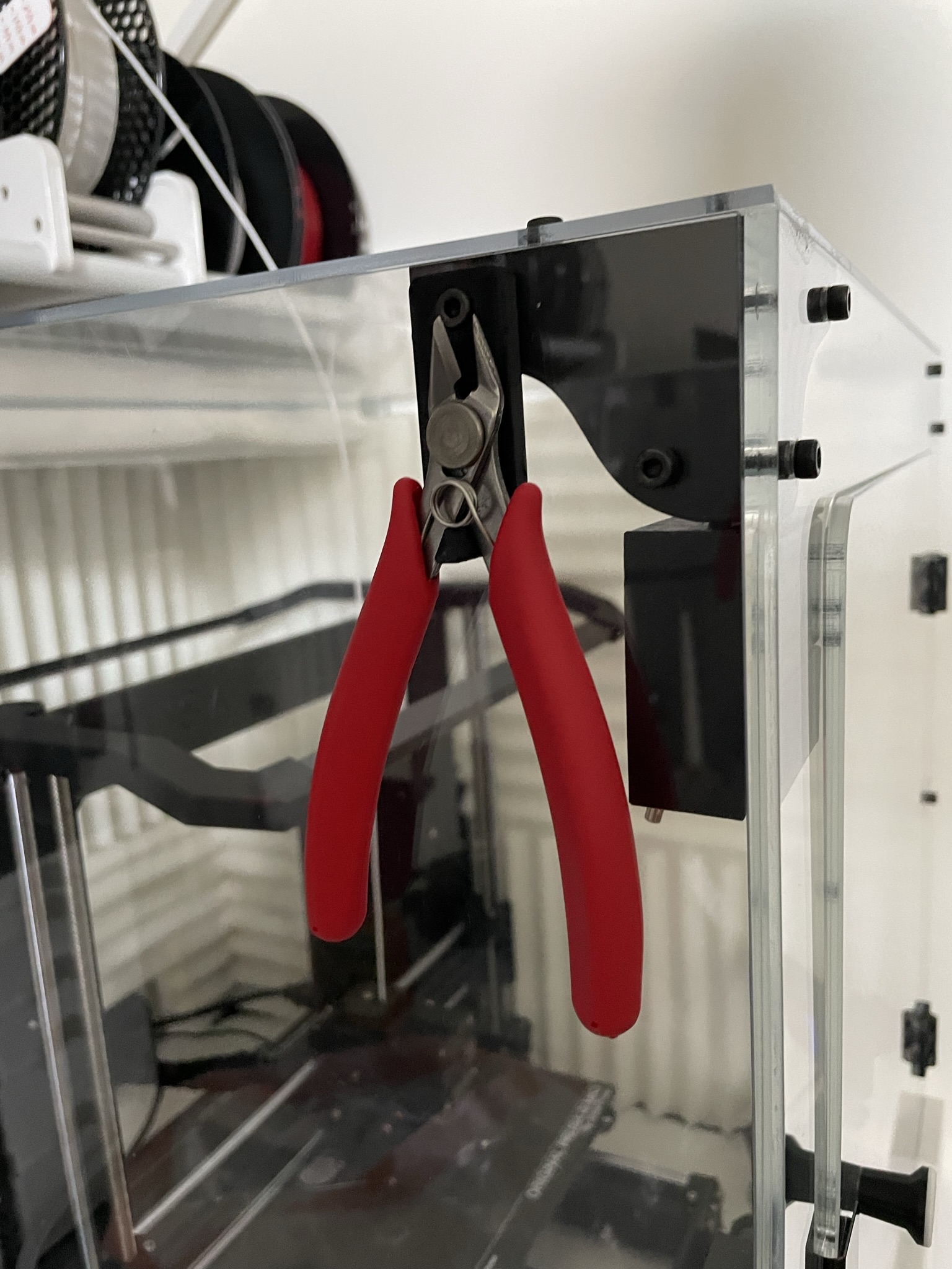 Cutter Holder With Magnet by Memo | Download free STL model ...