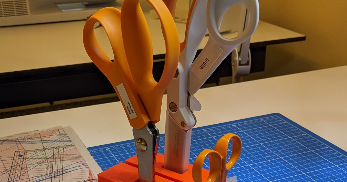 Brick Scissor Holder by adsw | Download free STL model | Printables.com