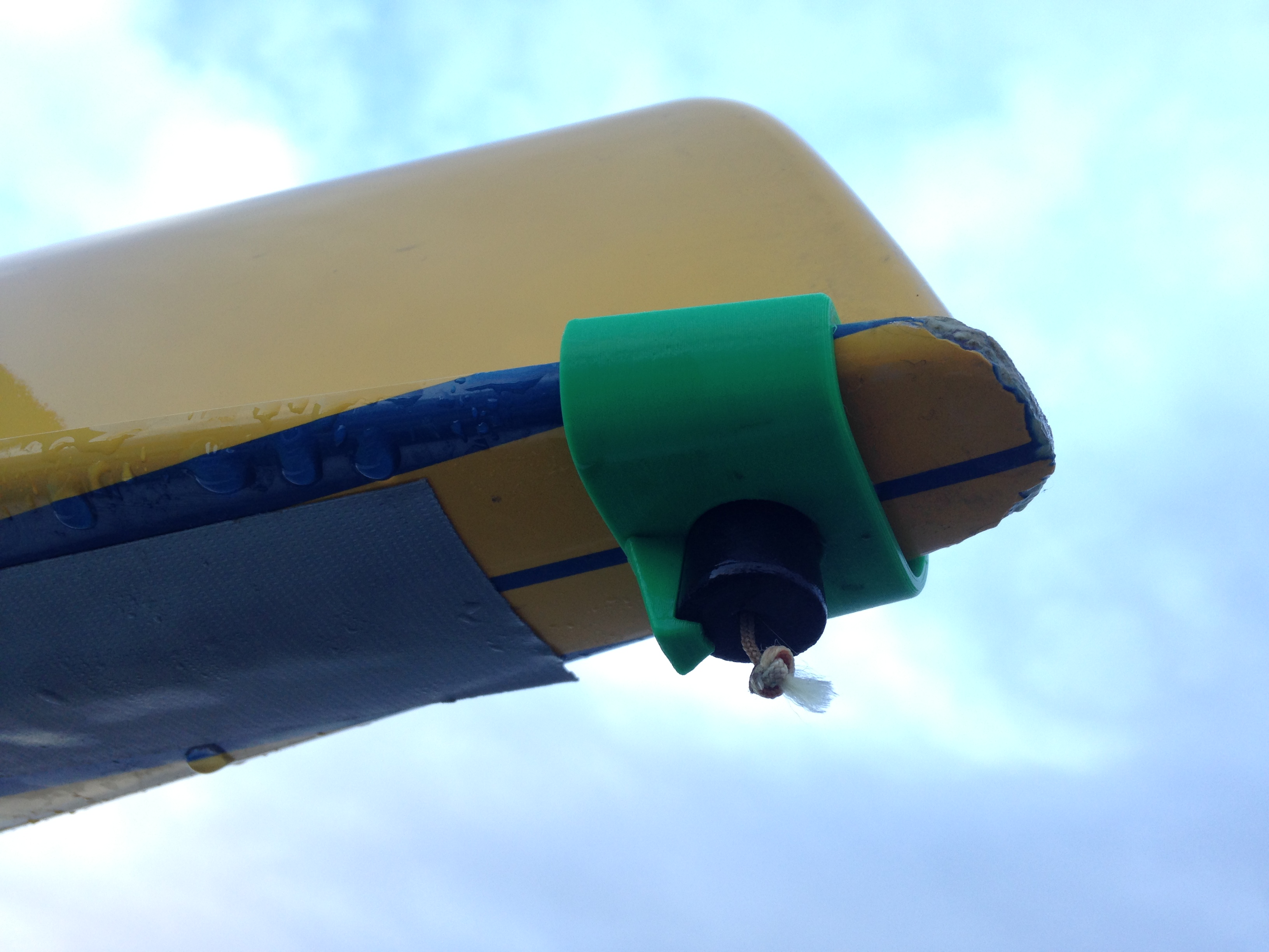 Maas Aero Drain Plug Clip by Swimfar | Download free STL model ...