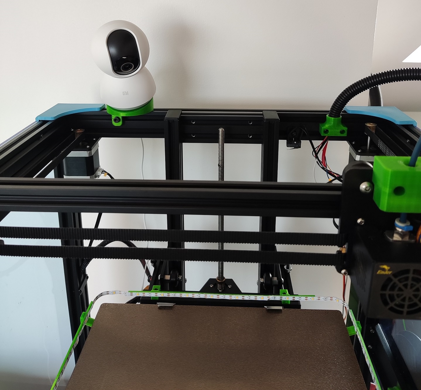 Xiaomi 2k camera support for ender 6 by DamsW | Download free STL model ...