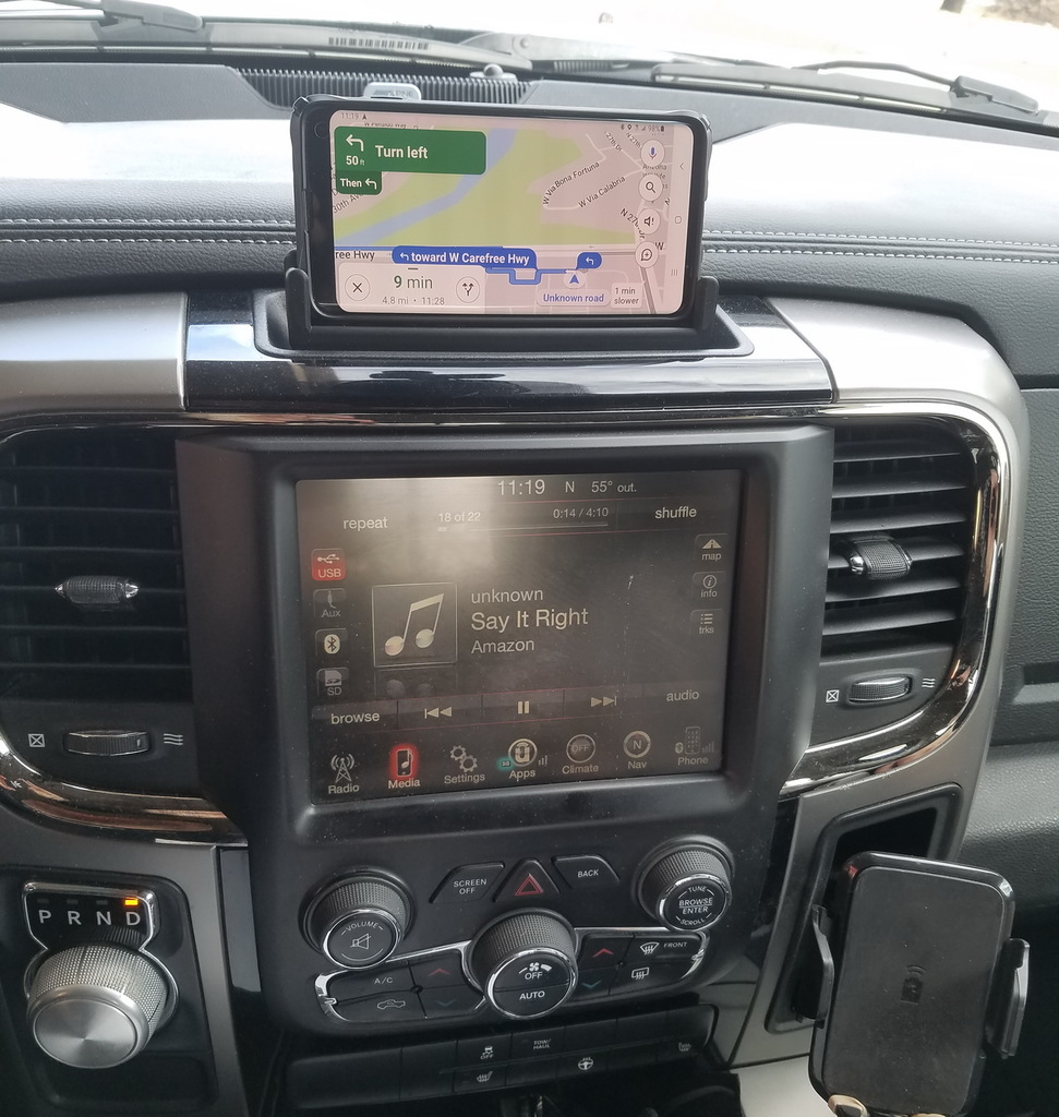 2014 RAM 1500 PHONE HOLDER for Galaxy s10 by ZR | Download free STL ...