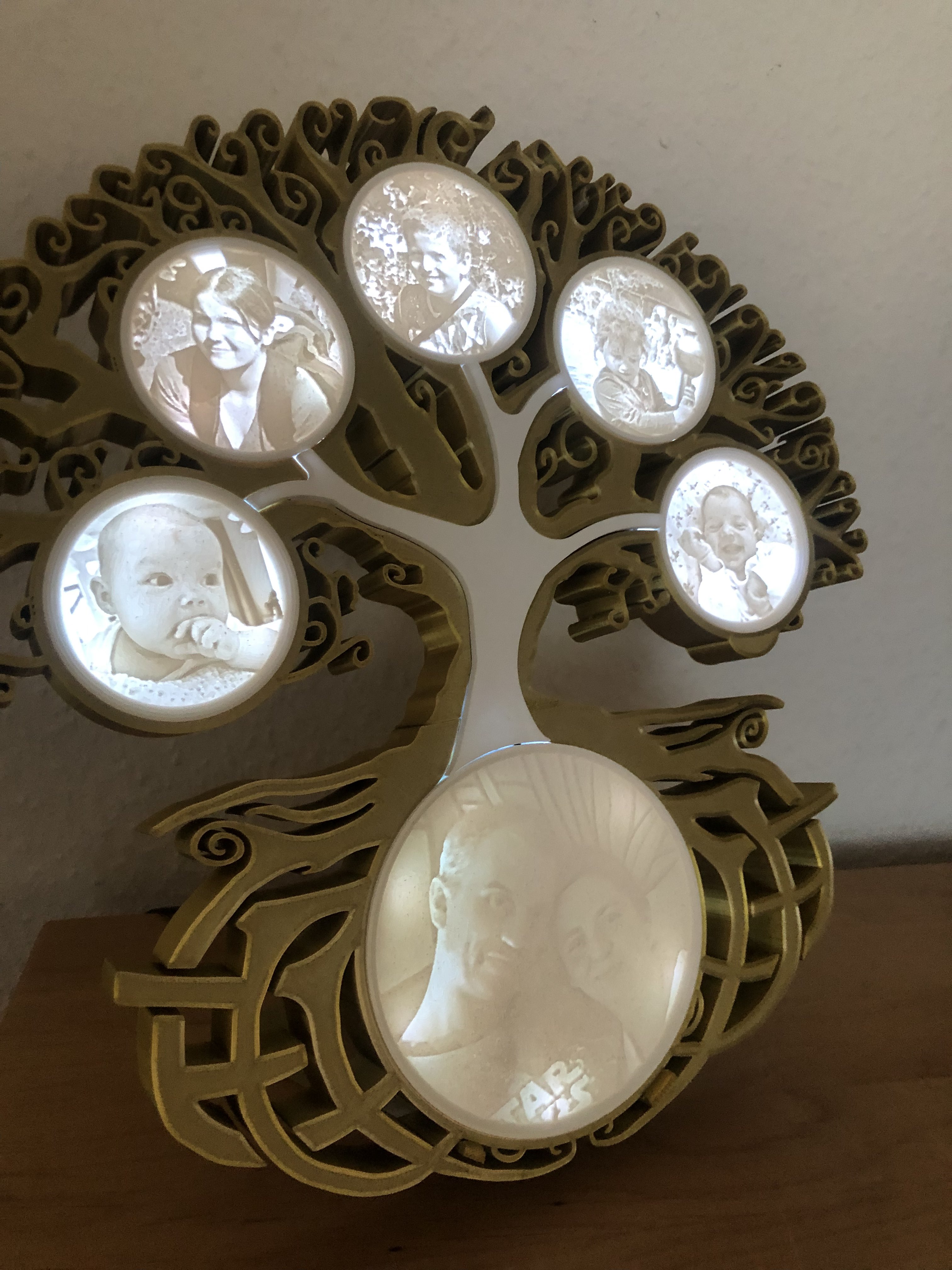 Familie Stammbaum by DarthOkul | Download free STL model | Printables.com